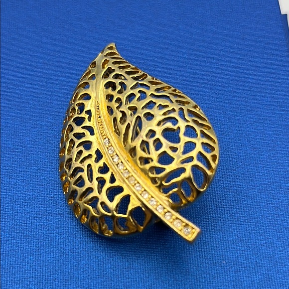 Jewelry | Elegant Gold Open Leaf Design Brooch With Clear Rhinestone ...